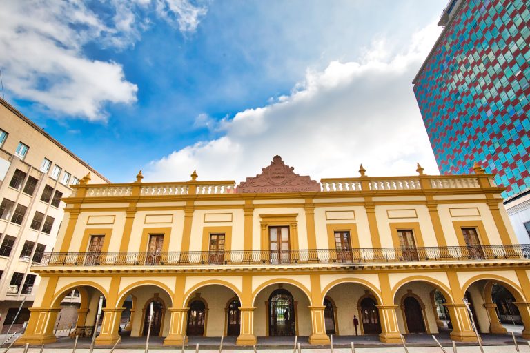 Monterrey : Un Voyage entre Tradition et Modernité - Informations sur ...